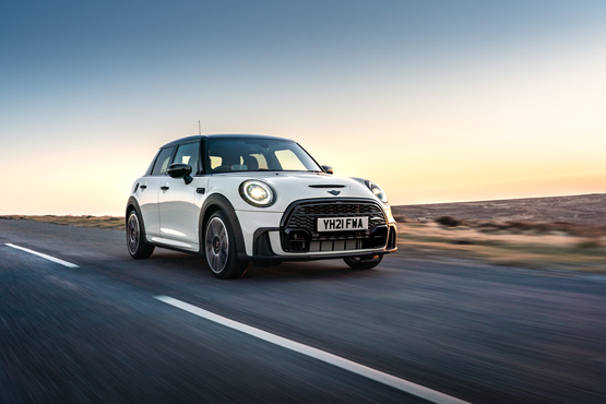 Mini Hatch review | facelift remains affordable, desirable and fun to ...