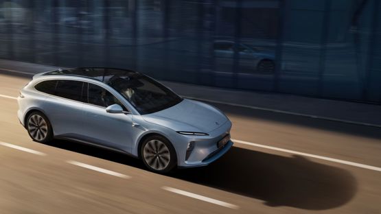 Nio unveils electric ET5 estate and EL6 SUV | Nio