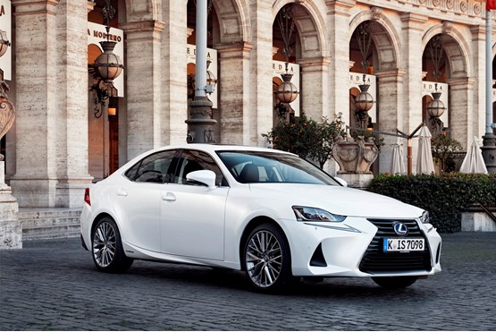 First drive: Lexus IS 300H company car review | Company Car Reviews