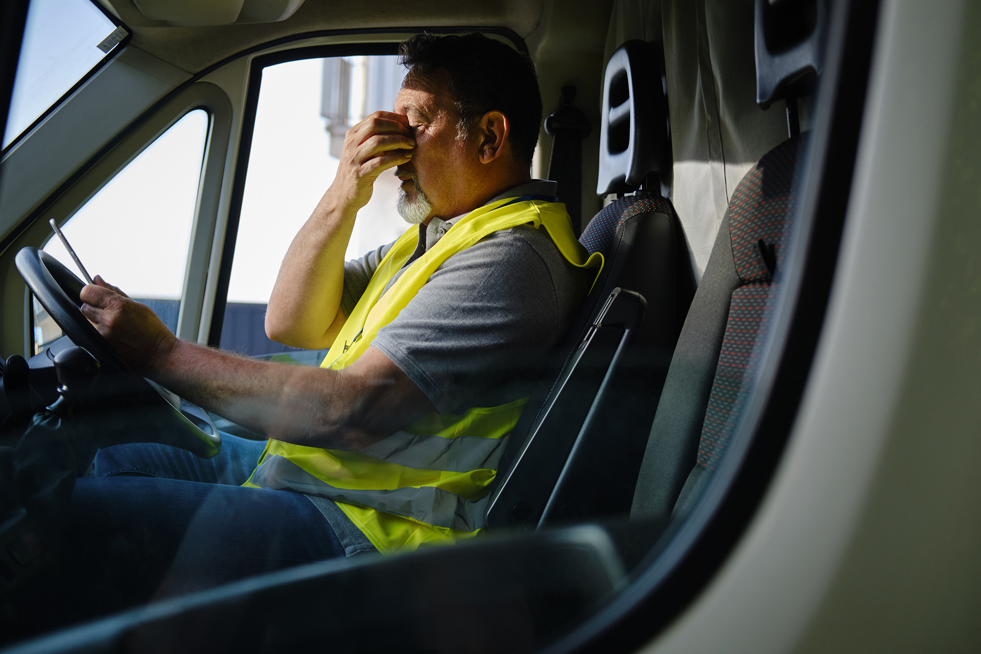 Tired driving a factor in thousands of crashes | Driver management