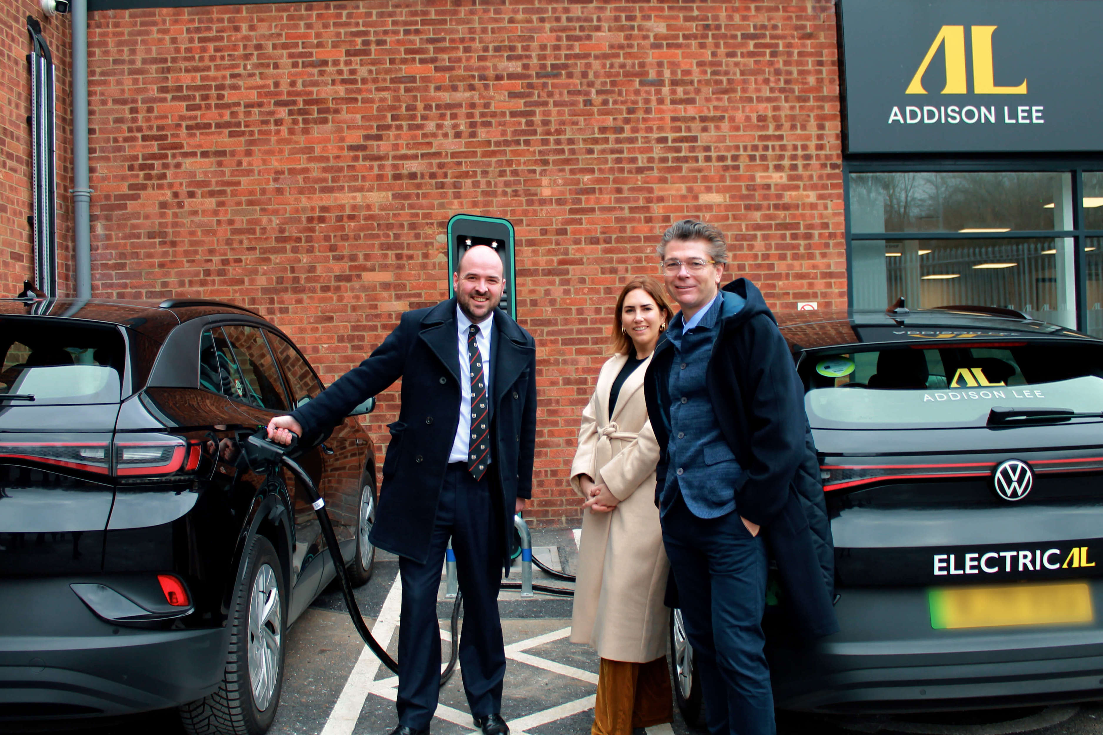 Addison Lee partners with ChargePoint to install new EV chargers ...