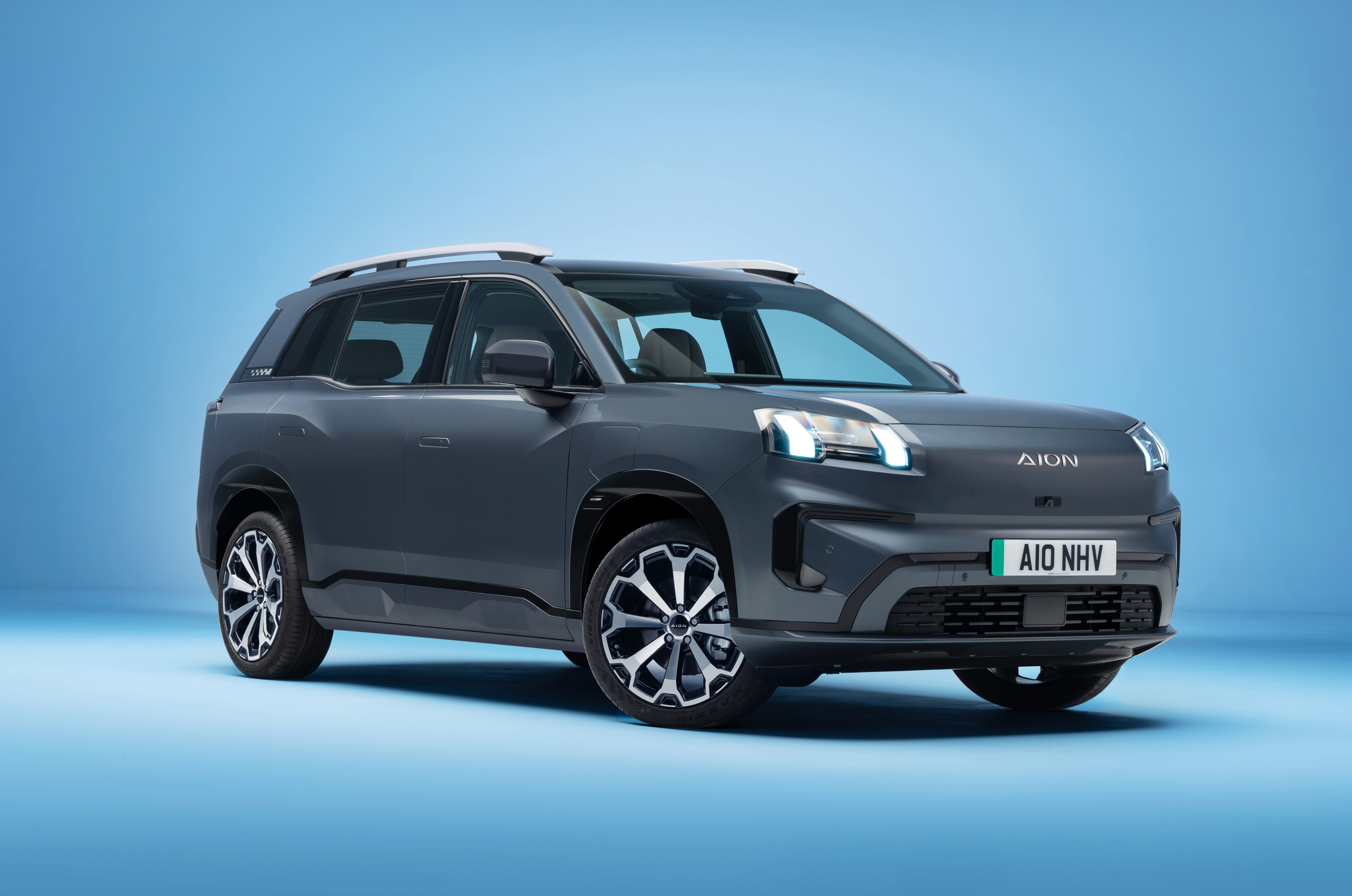 Aion to showcase electric cars and reveal UK dealer network plans ...