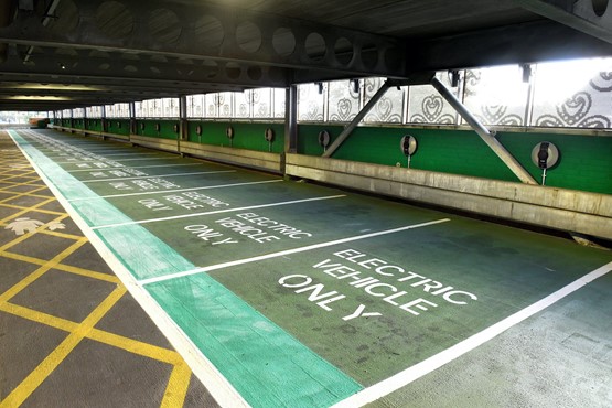 Pod Point and RAW open major EV charging hubs at railway stations ...
