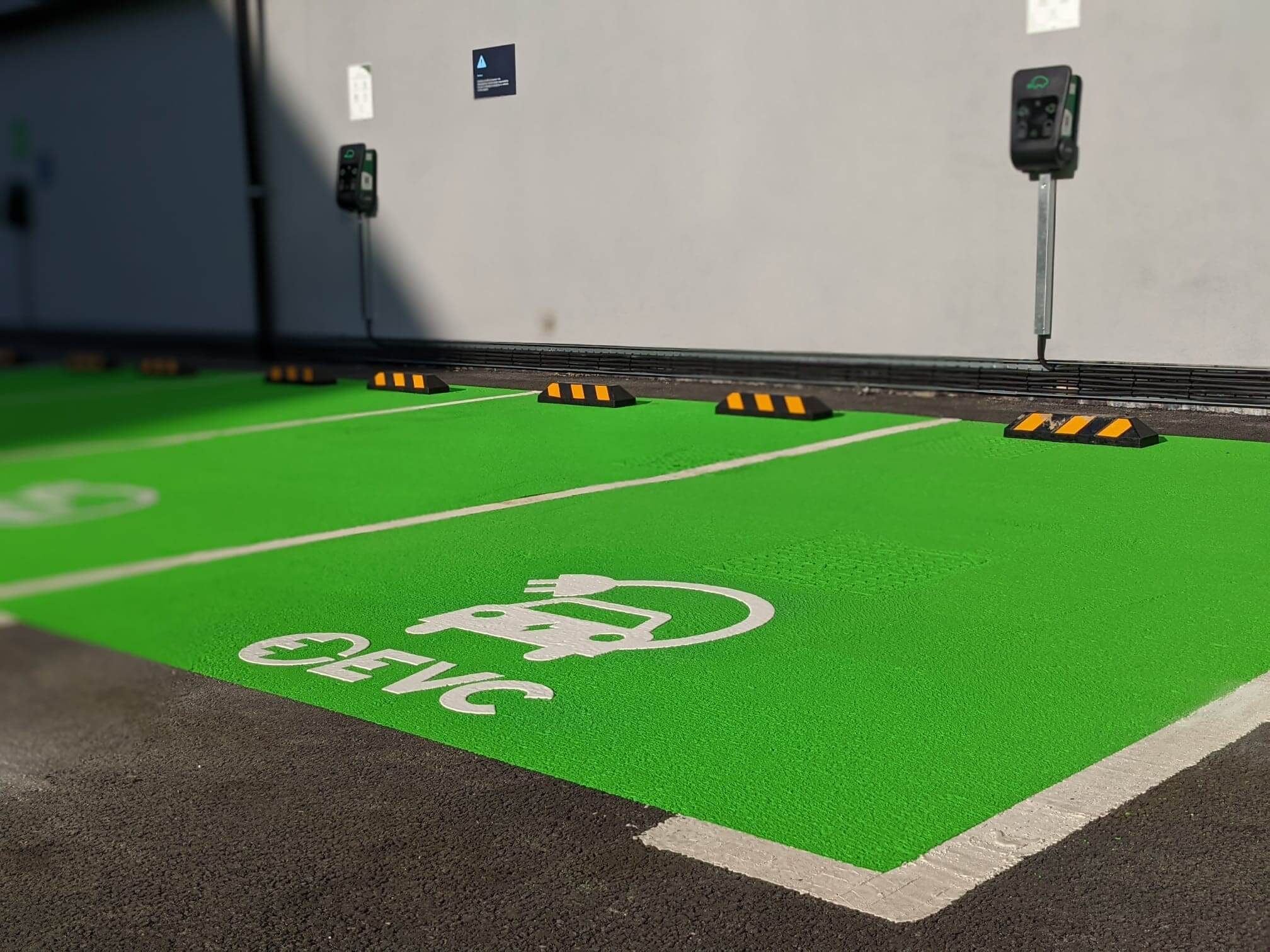 EVC secures funding to deliver 100,000 EV charge points by 2027 ...