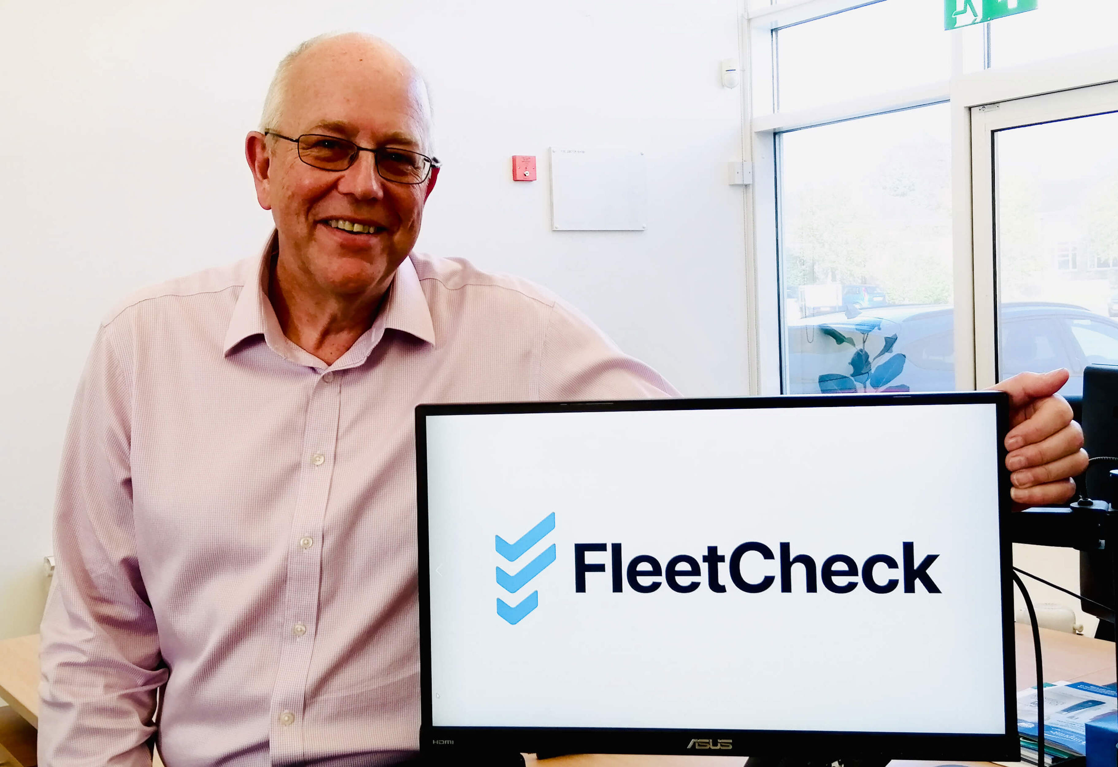 FleetCheck reveals new AI driver licence technology | Fleet and ...