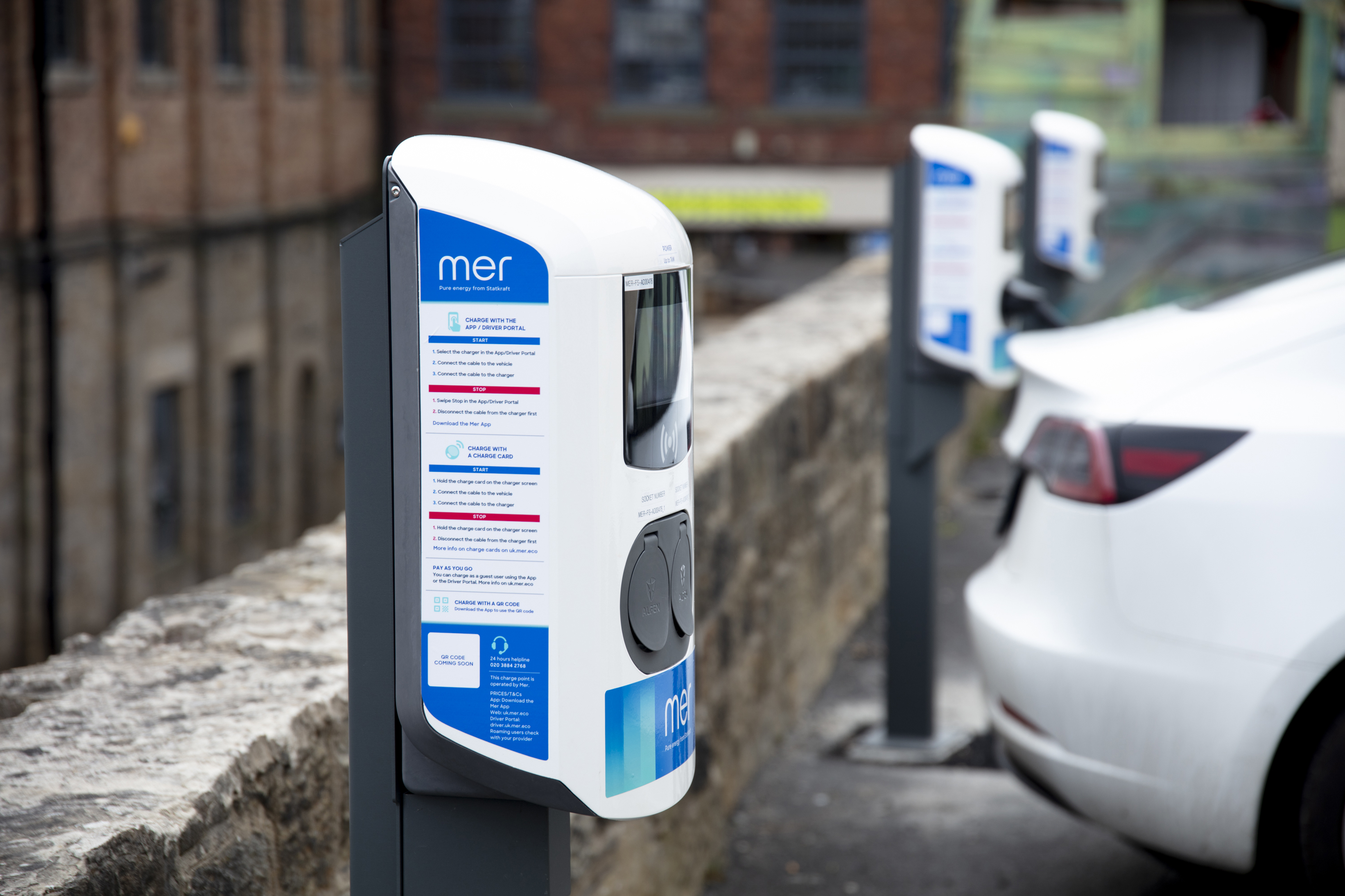 Grid capacity threatens to ‘slow down’ fleet decarbonisation | electric ...