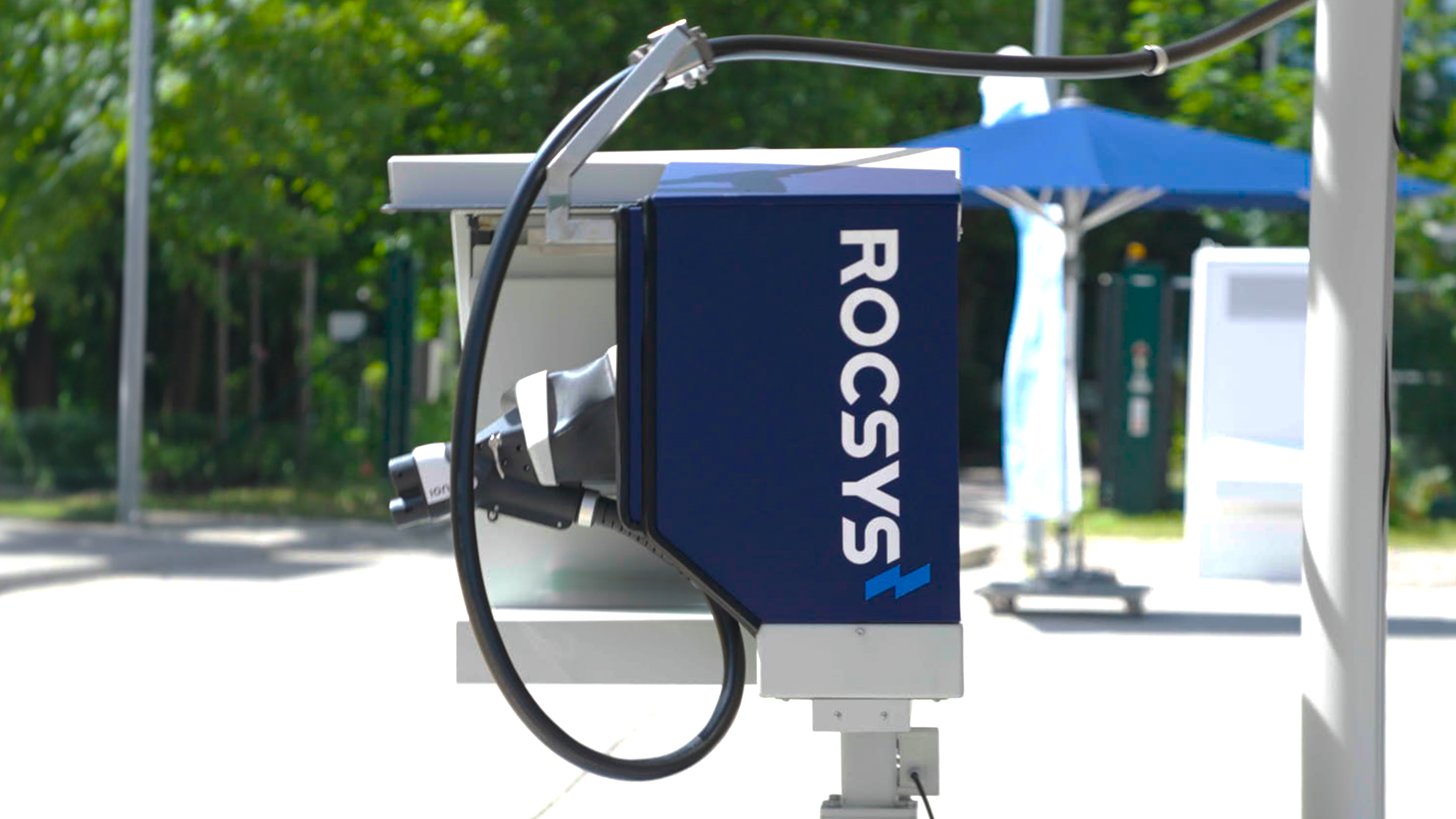 Hands-free charging for electric vehicles (video) | Charging ...