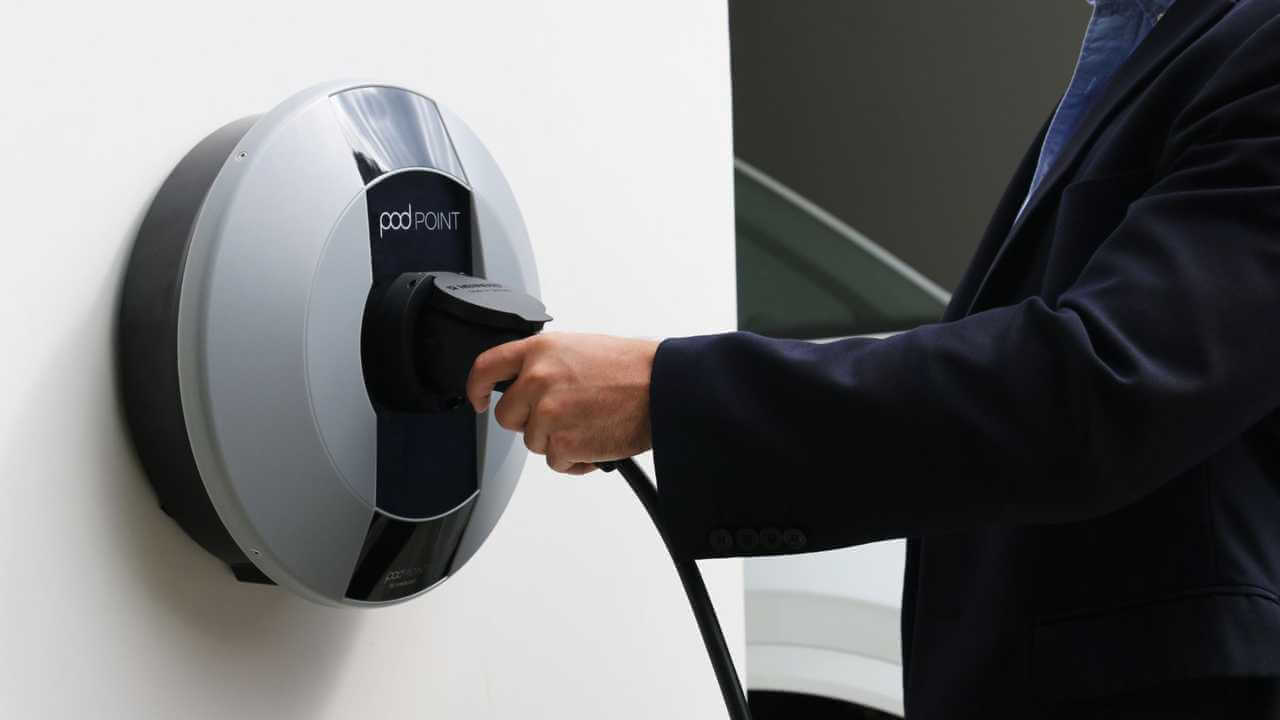 Pendragon Vehicle Management and Pod Point sign three-year deal ...
