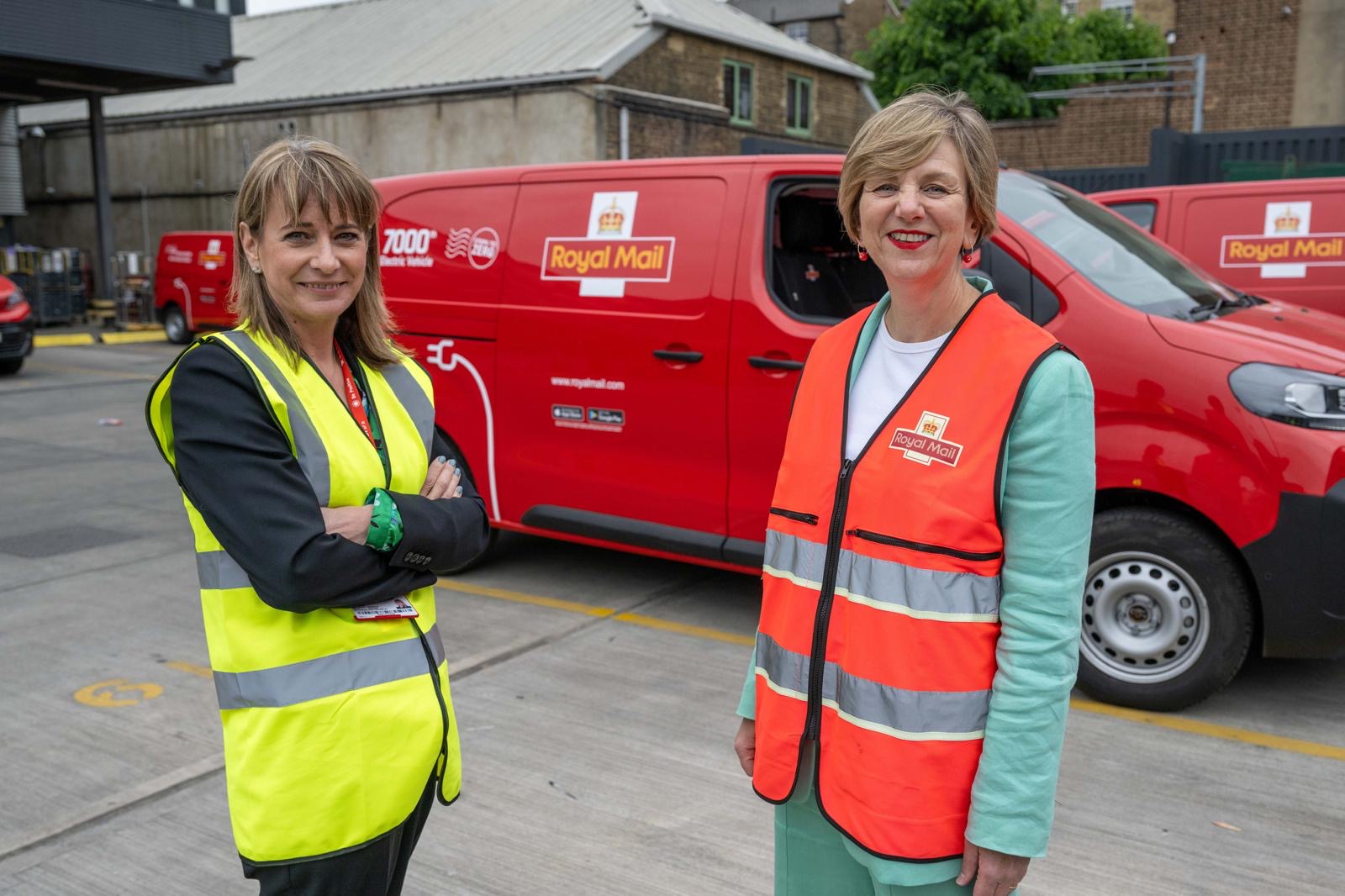 Royal Mail to buy 1,800 electric vans after hitting latest milestone ...