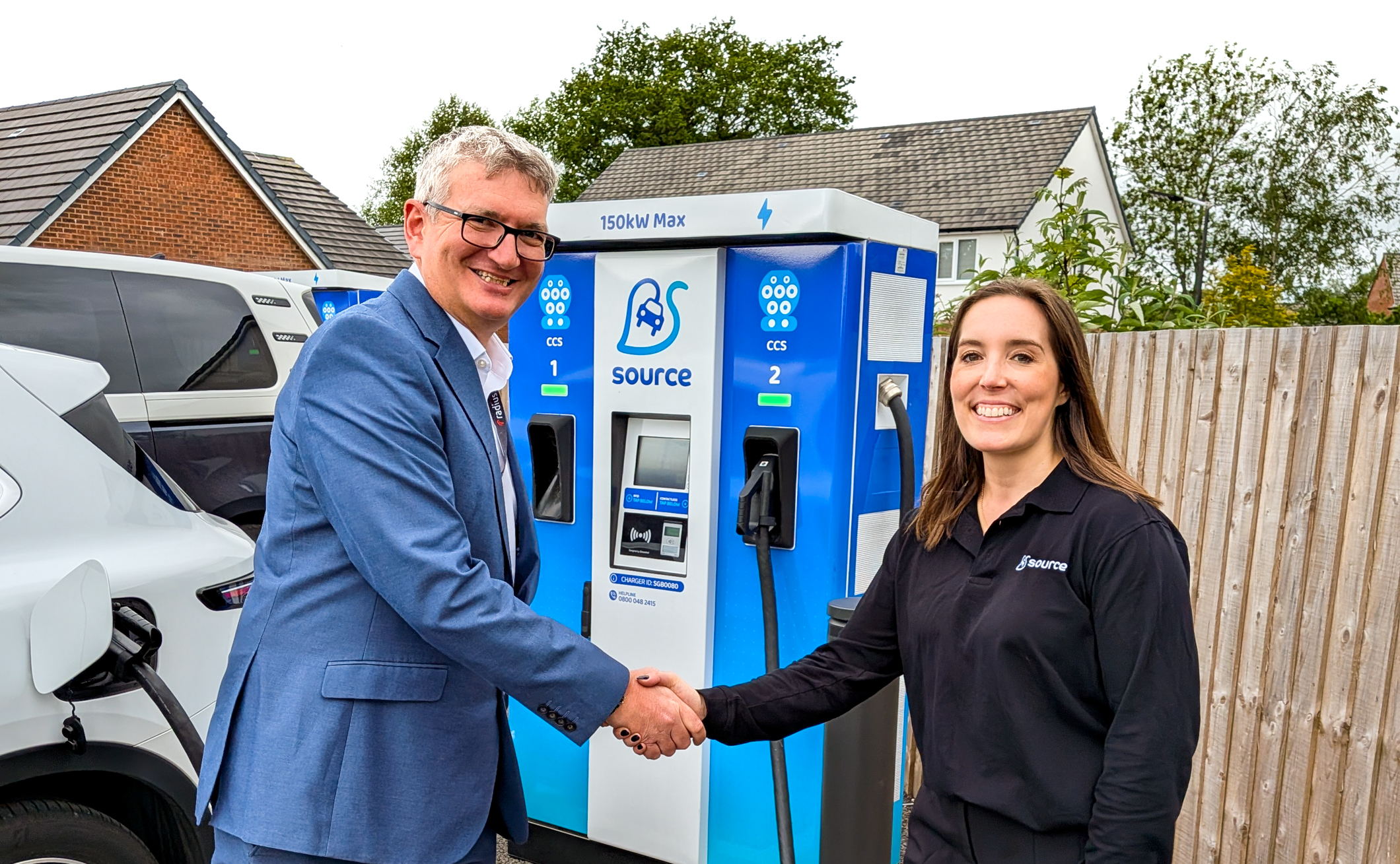 Source ultra-rapid hubs now available to Radius cardholders | Charging ...