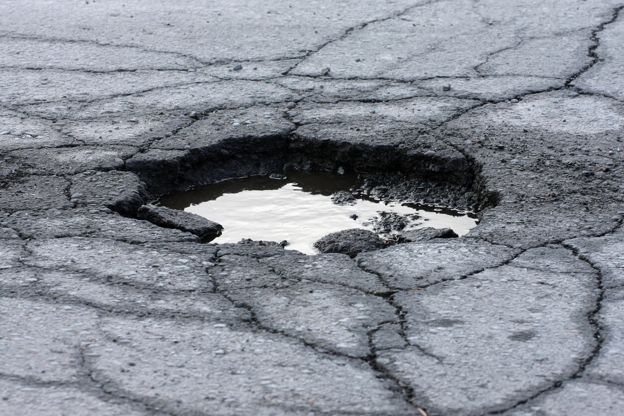Pothole increase predicted if funding falls short | Fleet News