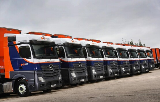 Howard Tenens Logistics updates its fleet with 16 Mercedes-Benz Actros ...