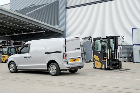 DPD trials LEVC’s VN5 electric van | Fleet News