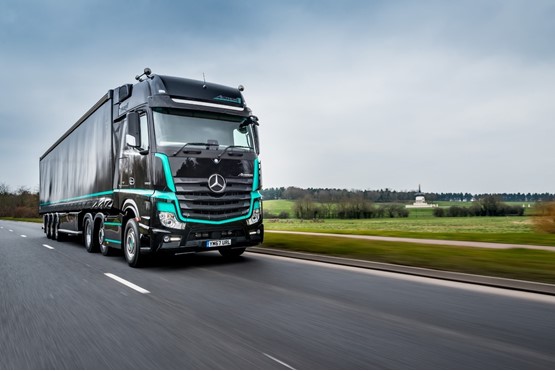 Mercedes-Benz Trucks delivers 4% growth in declining market | Fleet News