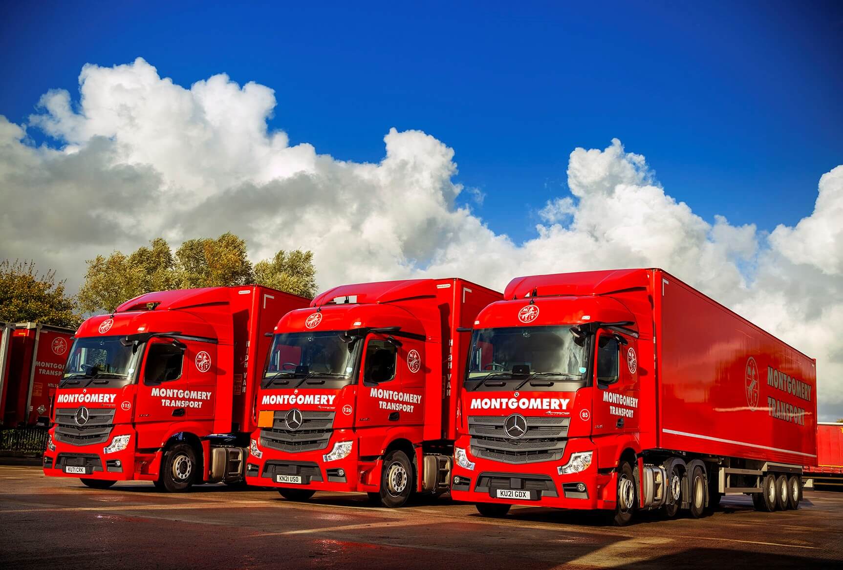 Montgomery Transport Group purchase 100 Mercedes-Benz Actros | Truck News