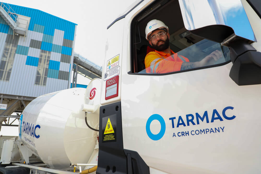 Tarmac orders Renault battery electric mixer truck | electric and ...