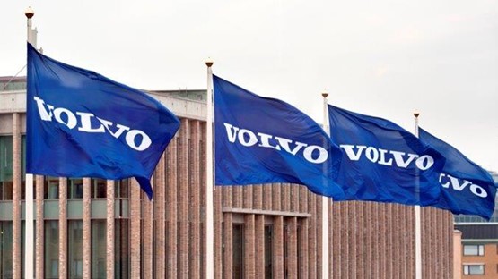Volvo detects emissions control system issue | Fleet News
